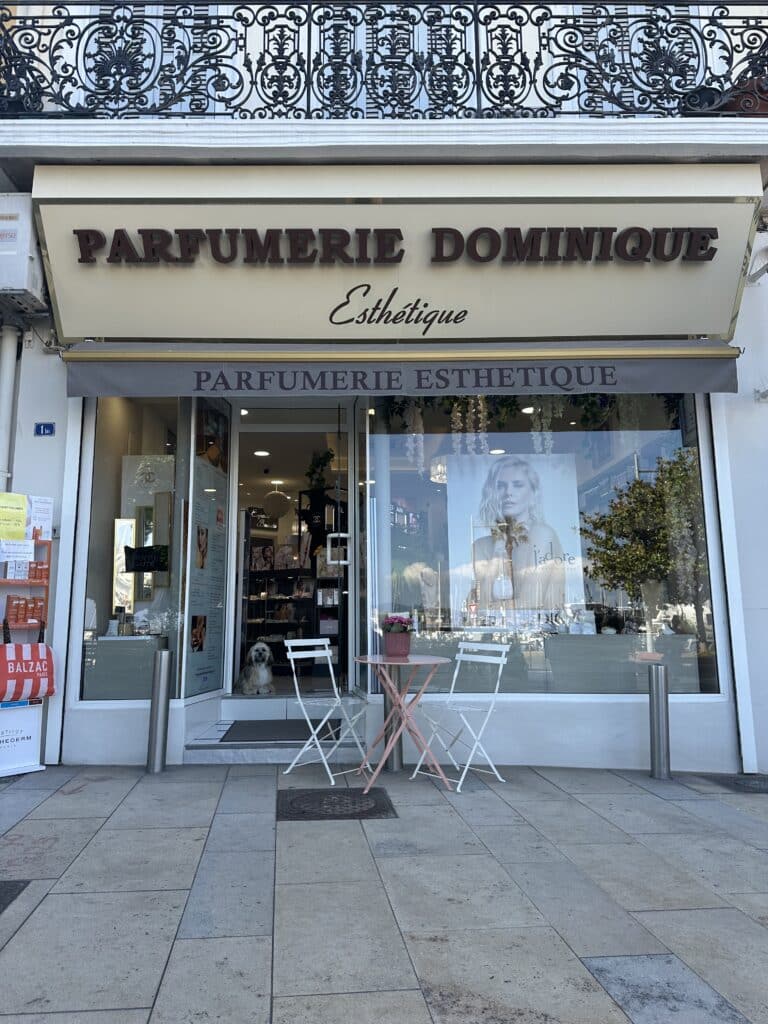Parfum / Bandol - PARFUMERIE DOMINIQUE
